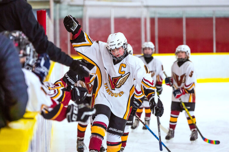 Richmond Ice Classic Recreational - Richmond Ravens Female Hockey ...